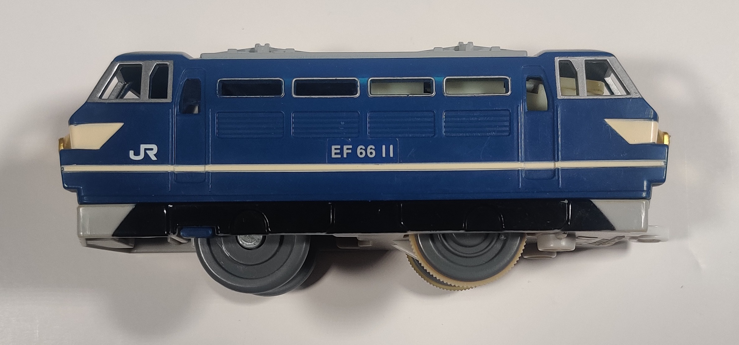 Plarail EF-66